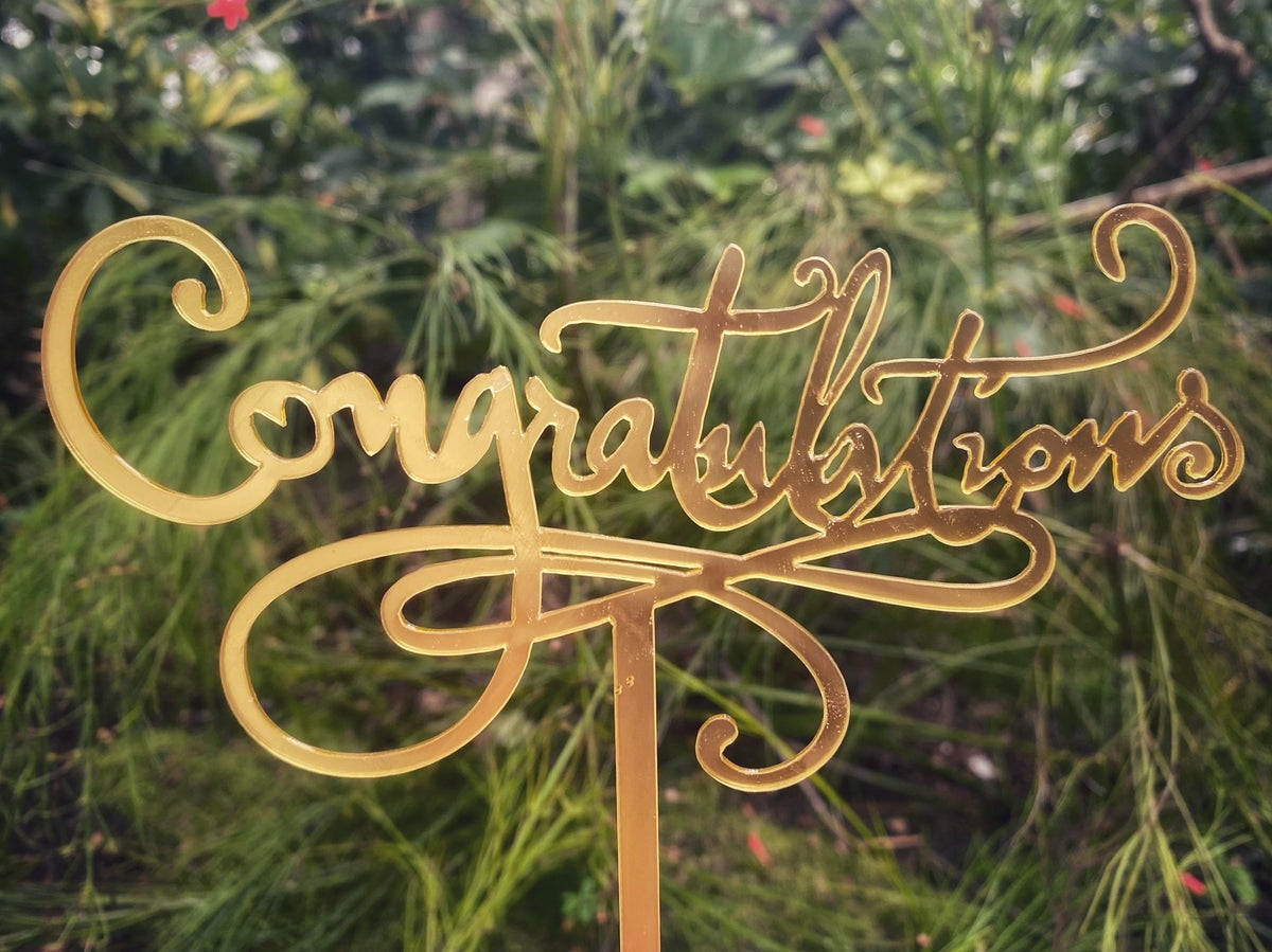 Gold 'Congratulations' Topper – Oh My Goodness!